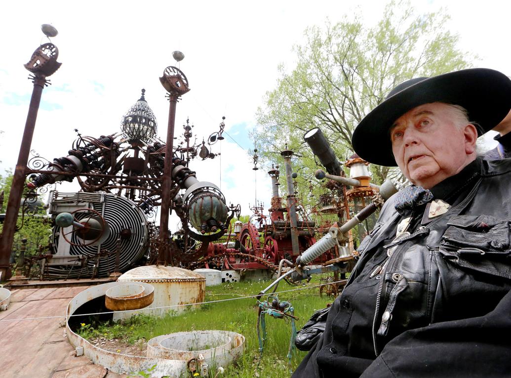 Dr. Evermor, a metal artist, character and Wisconsin gem, dies at the ...