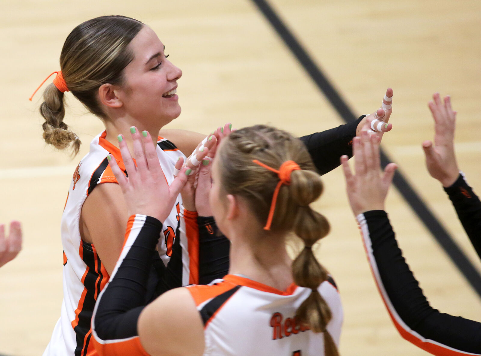 IN PHOTOS: Stanley-Boyd volleyball hosts Bloomer 9-30-25