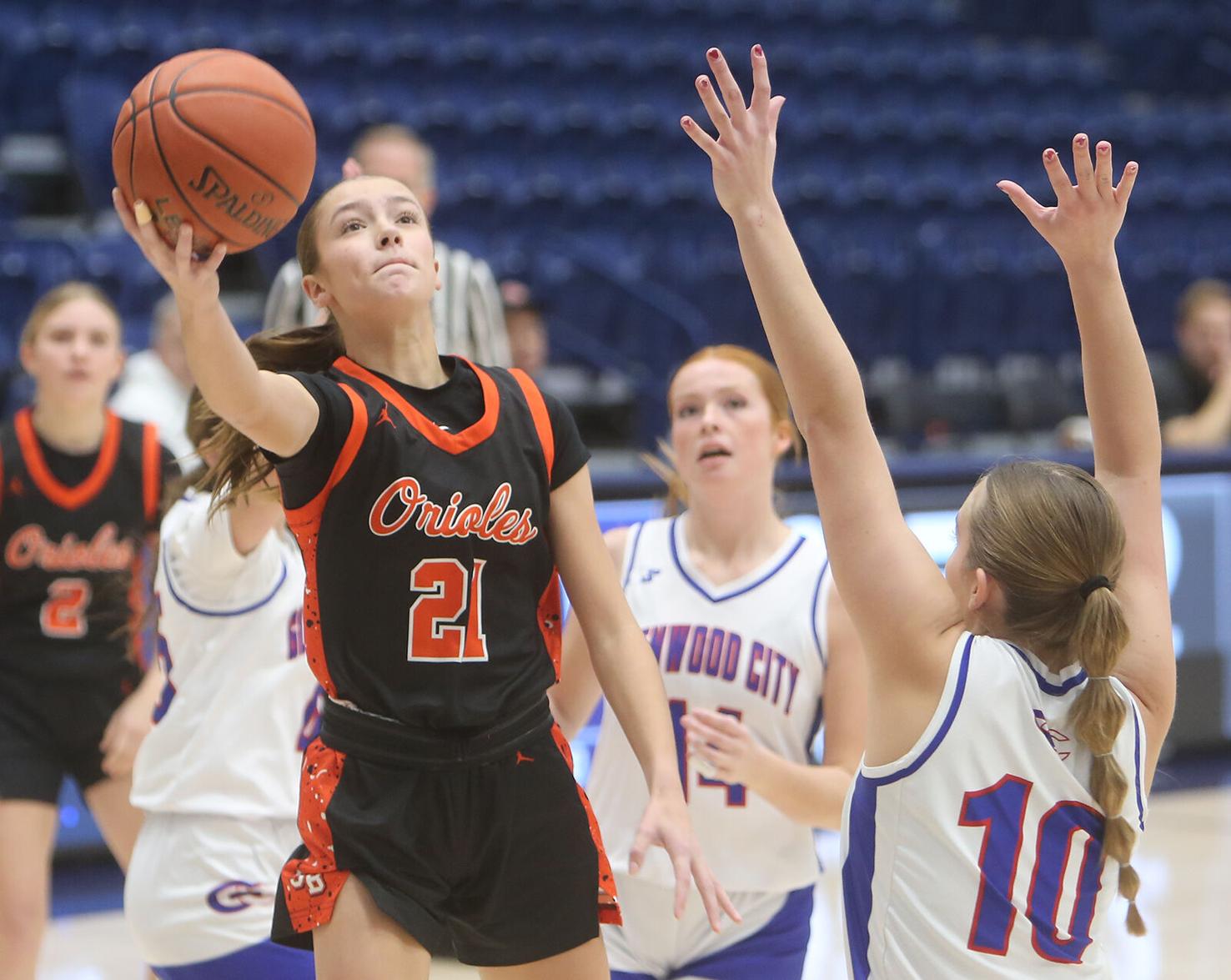 IN PHOTOS: Western Wisconsin Girls Basketball Classic