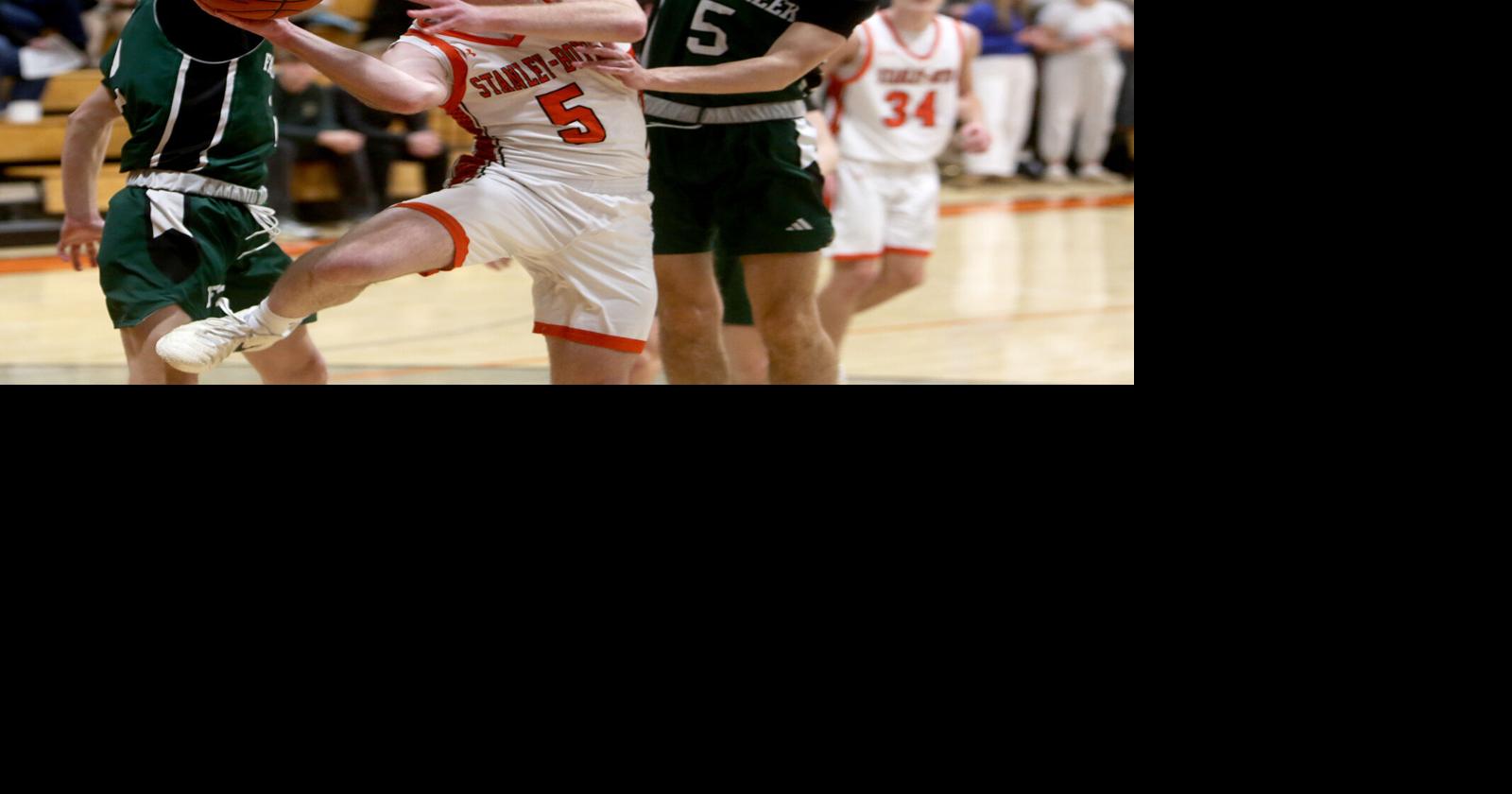 3 Chippewa County basketball conference title contenders