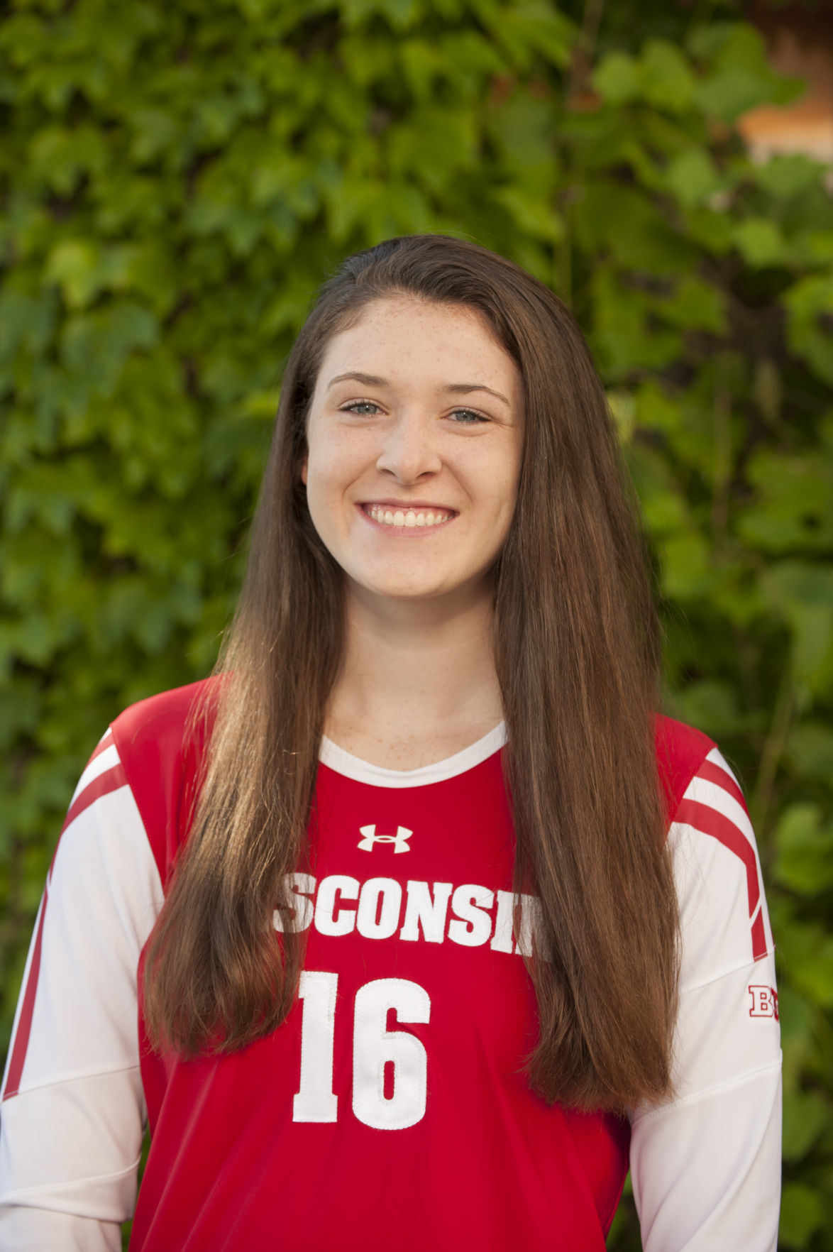 Wisconsin's Dana Rettke named to U.S. volleyball team bound for China ...