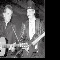'The Man in Black's' lead guitarist performs at Prairie Farm Dairy Days ...