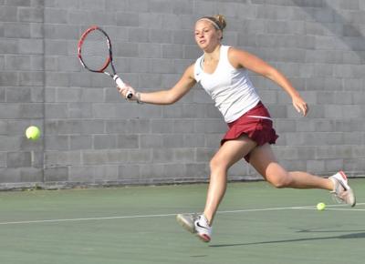 Tennis tops Wausau West at MHS Invite