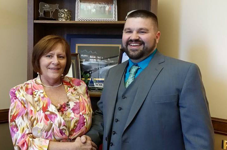 Hakes, Bernier behind knife bill