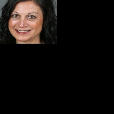 Rubenzer receives Classified Employee Appreciation Award for May