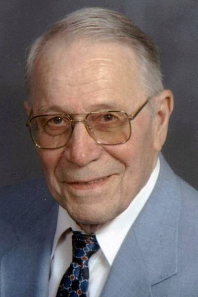 Robert R. 'Bob' Blake