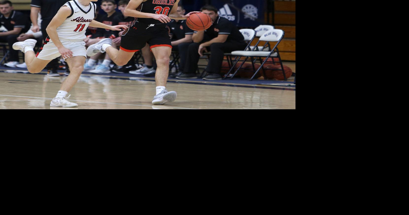 Saturday Roundup: Stanley-Boyd's Hoel reaches 1,000 points