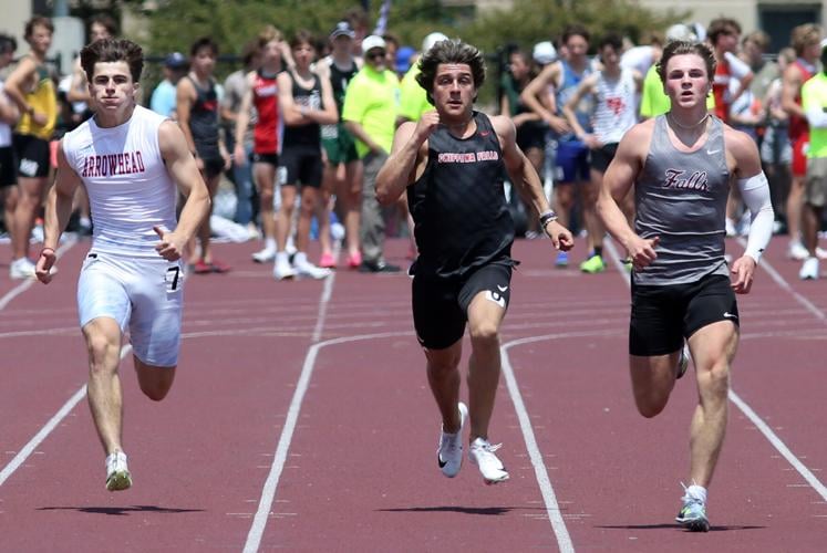 Division 1 State Track and Field: Chi-Hi boys relays strong