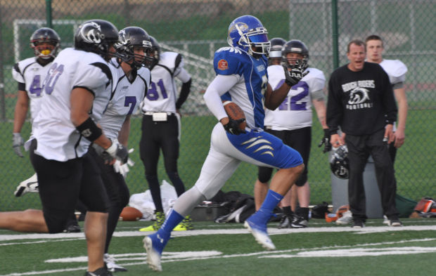 Nine T-Hawks honored by league