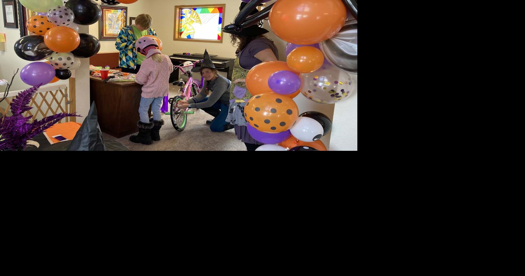 Halloween bike ride | | choteauacantha.com