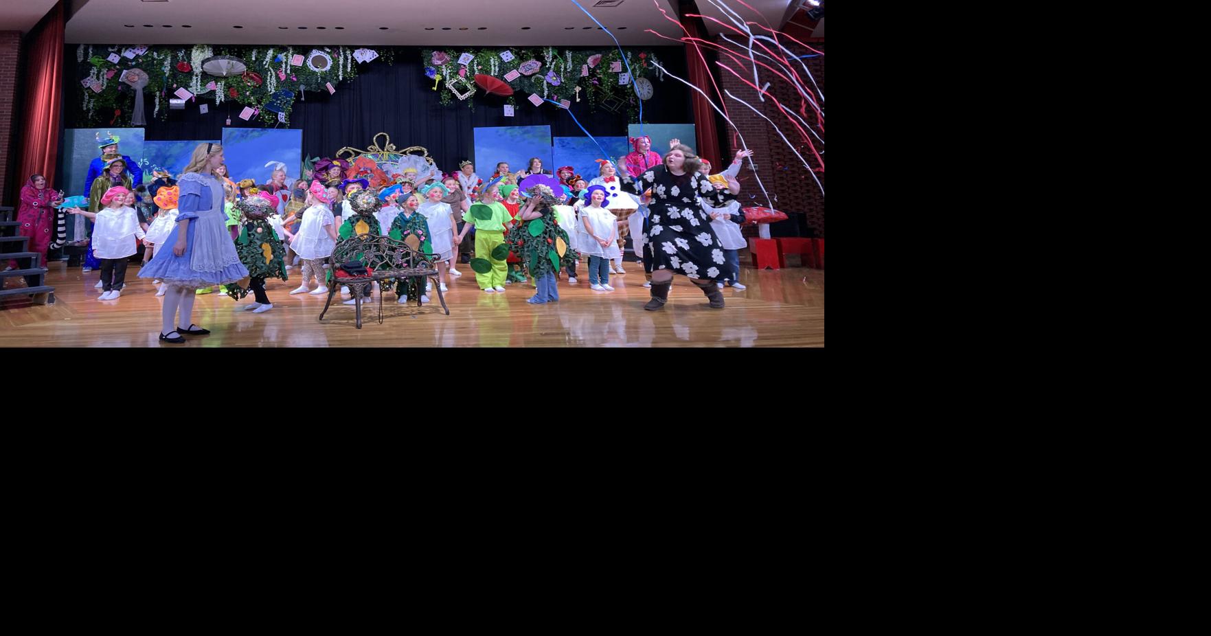 Choteau school play | | choteauacantha.com