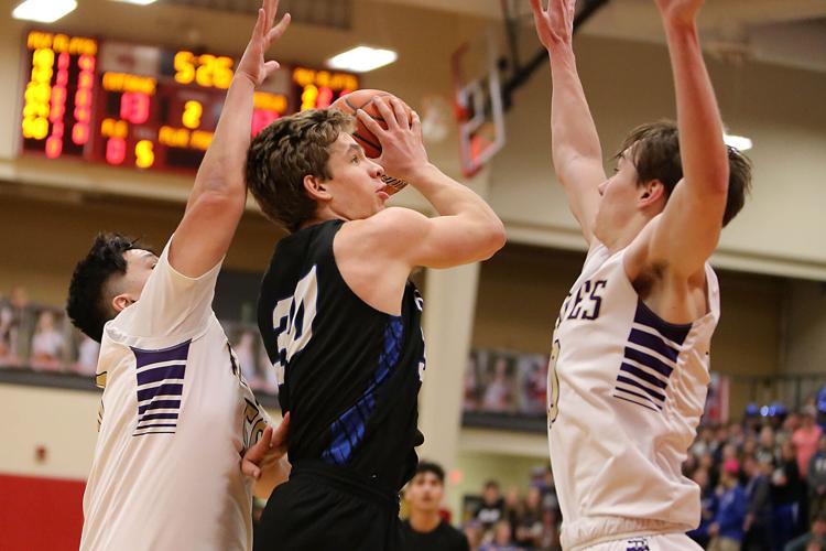 FHS Basketball at District 1B Tournament | | choteauacantha.com