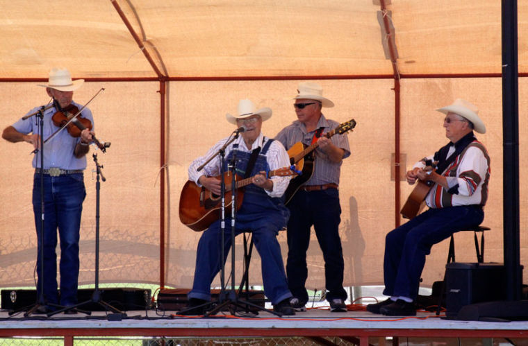 2013 Dutton Fun Day | | choteauacantha.com