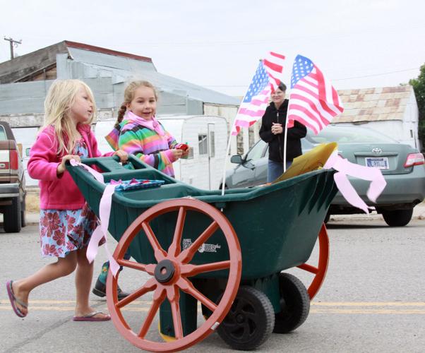 2015 Dutton Fun Days | | choteauacantha.com