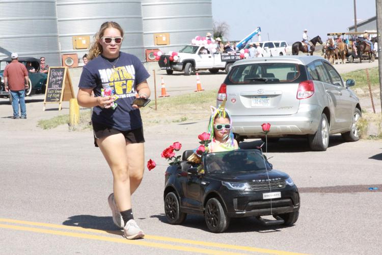 Dozens participate in Dutton Fun Day parade | Regional News ...
