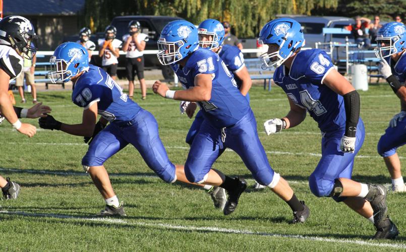 Fairfield Football vs. Eureka | | choteauacantha.com