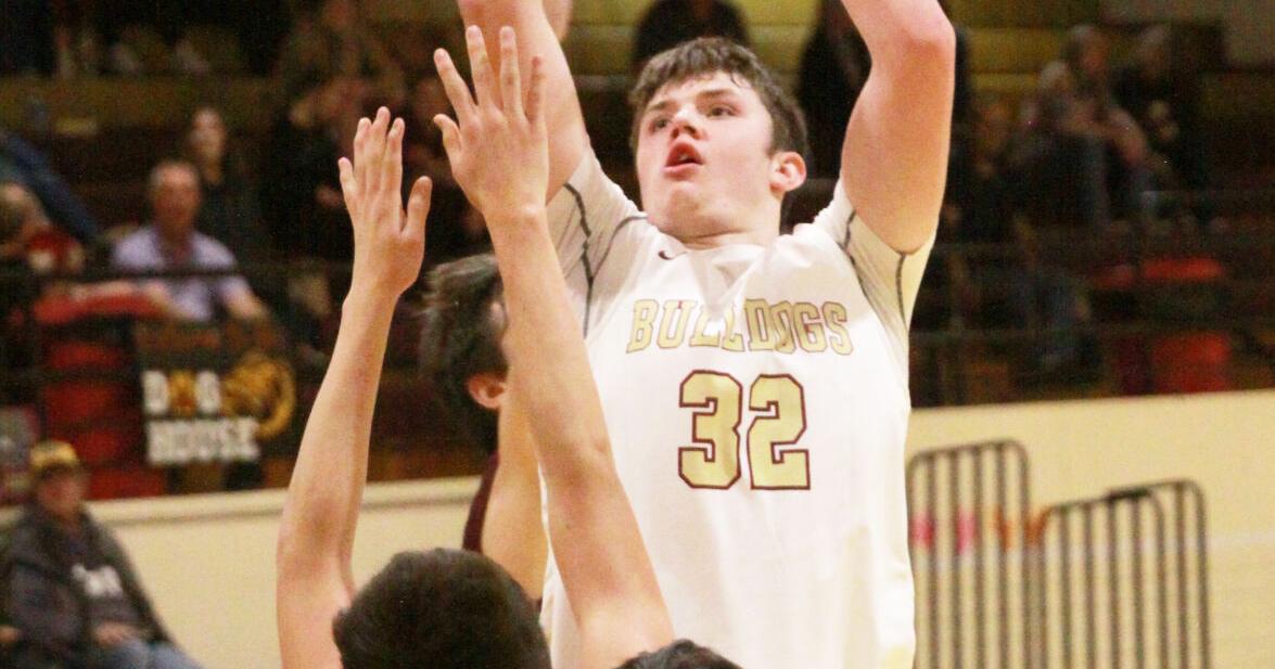 CHS basketball teams return to action Jan. 4 | Sports | choteauacantha.com