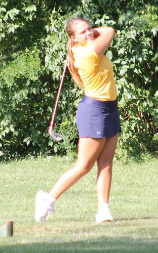 Vikings prevail in league tri-match | Sports | circlevilleherald.com