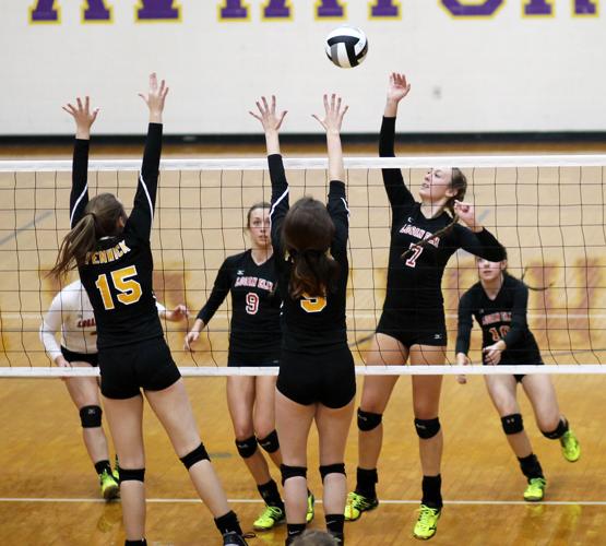 Logan Elm 3, Bishop Fenwick 1 | Gallery | circlevilleherald.com