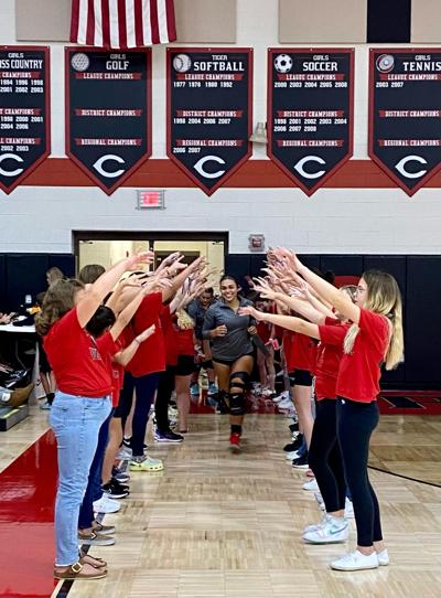In an Exciting Rivalry Volleyball Game, Circleville Comes Out on Top ...