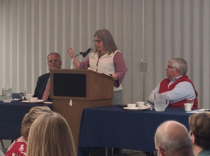 Rev. Smith encourages leaders to take risks during leadership breakfast ...