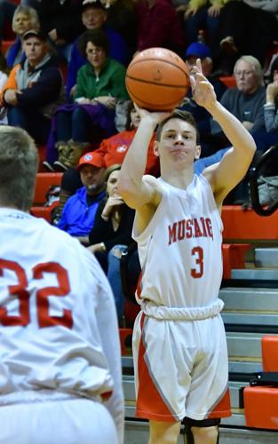Wyman caps special night for Mustangs | Sports | circlevilleherald.com