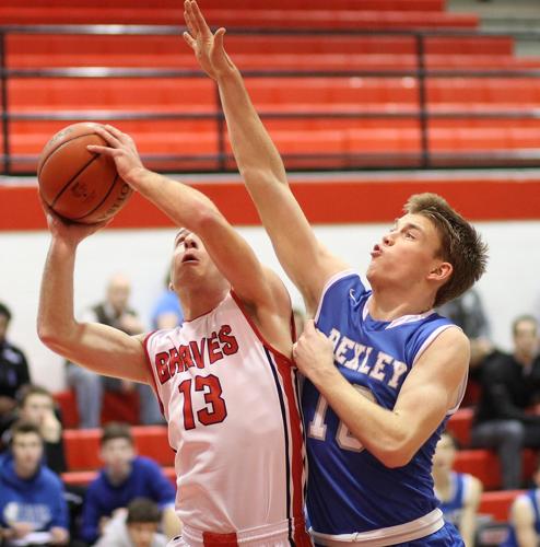 Braves hit 10 threes in win over Lions | Sports | circlevilleherald.com