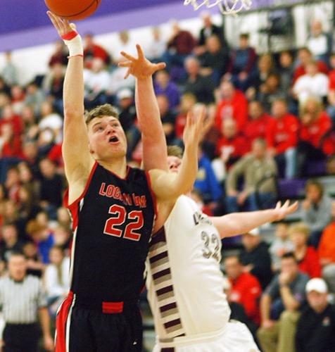 Braves power past Vikings | Sports | circlevilleherald.com