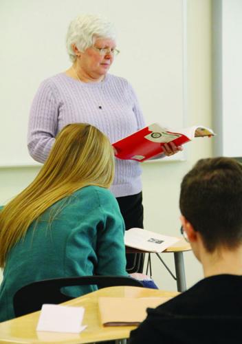 Edsall brings history to life at CHS | News | circlevilleherald.com