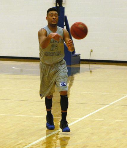 Trailblazers honored before start of tourney | Sports ...