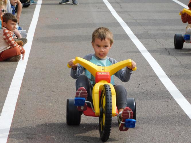 Small kids, big wheels: Big Wheel Race Champion crowned | News ...