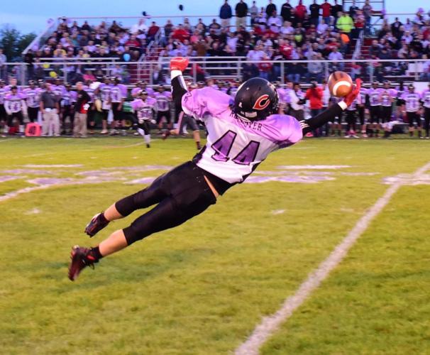 Tigers beat Mustangs to finish non-league sweep | Sports ...