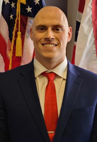 Carver sworn in as newest hire for CPD | News | circlevilleherald.com