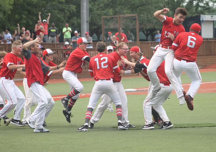 District Champs | Sports | circlevilleherald.com