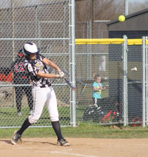 Rothwell, Vikings shutdown Tigers | Sports | circlevilleherald.com