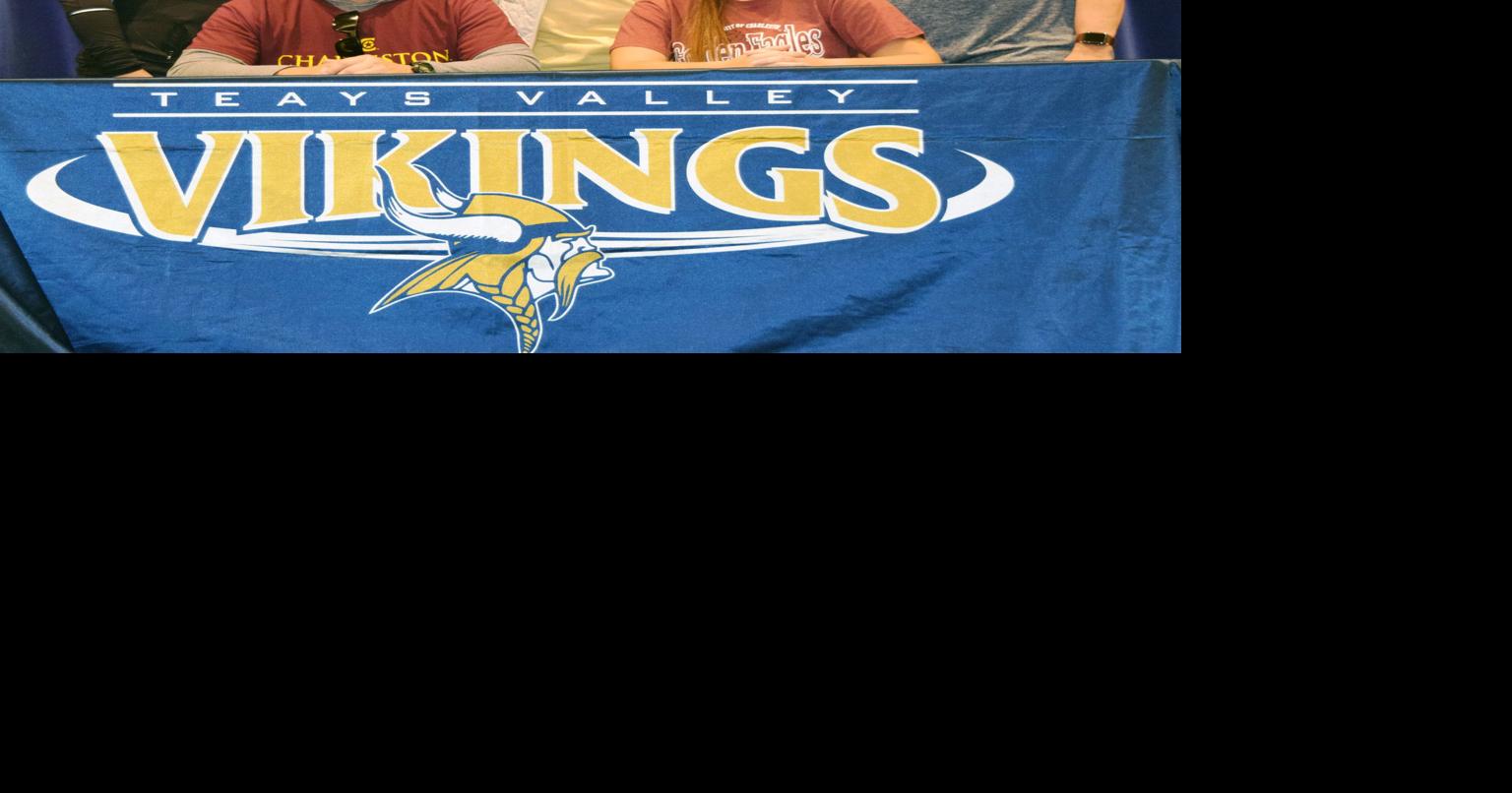 DeVolld signs with Charleston | Sports | circlevilleherald.com