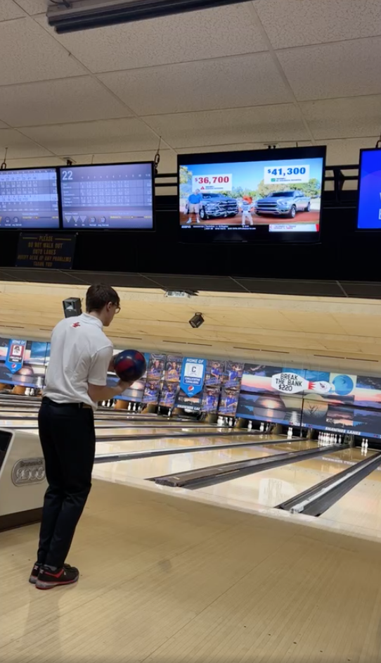 The Logan Elm Boys' Bowling Team Beats Westfall by Almost 950 Pins ...