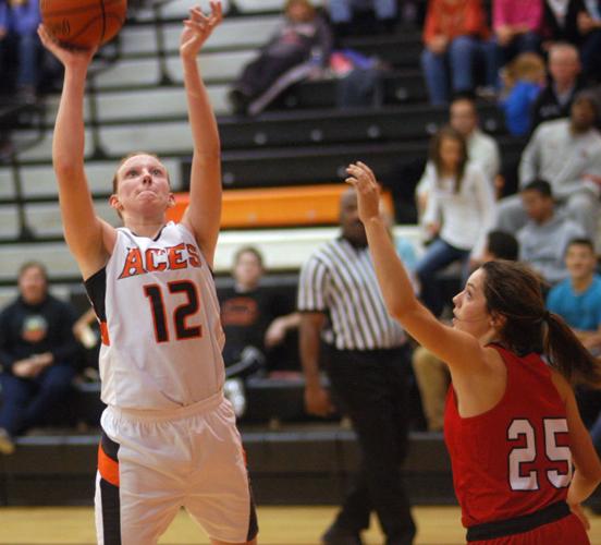 Am.-Clearcreek 37, Logan Elm 33 | Gallery | circlevilleherald.com