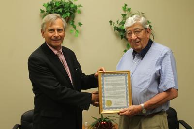 Richards honored for Park Board Service | News | circlevilleherald.com