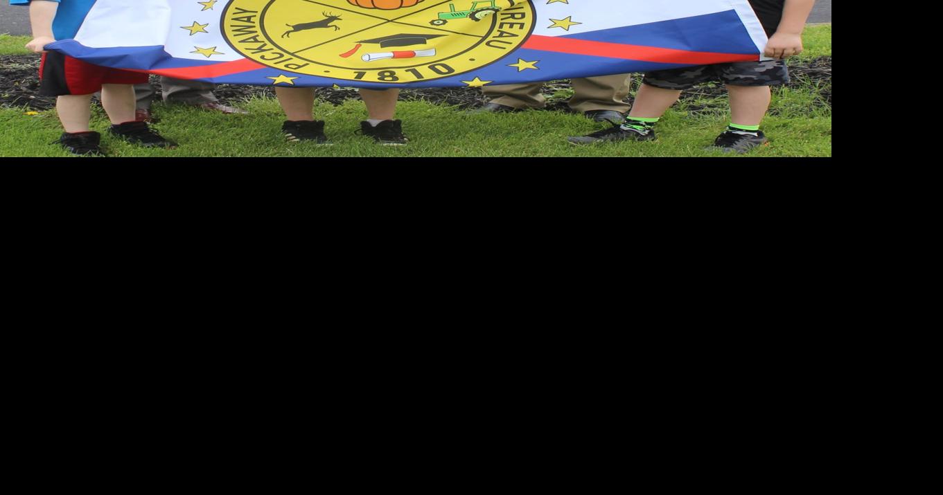 Newly designed Pickaway County Flag now flies high | News ...
