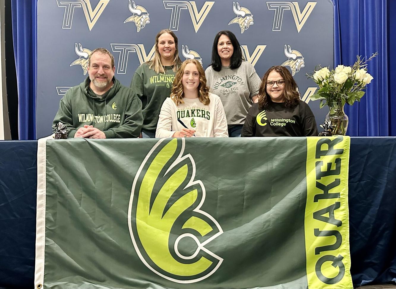 Vikings' Baileigh Rieder signs to continue her volleyball career at ...