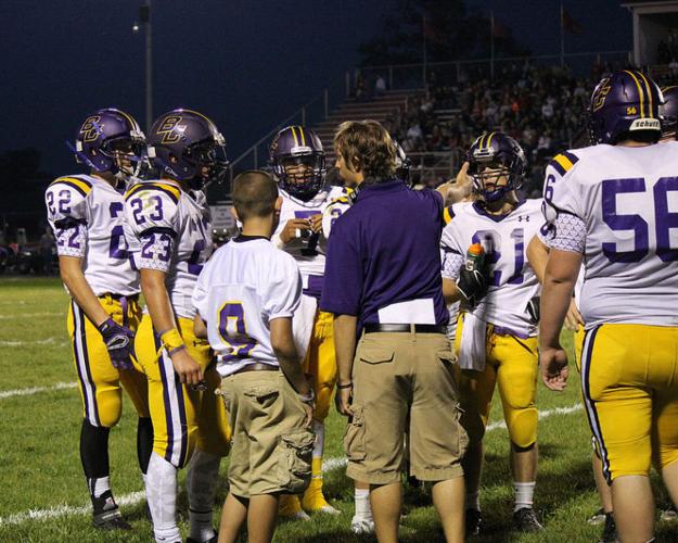 House divided | Sports | circlevilleherald.com