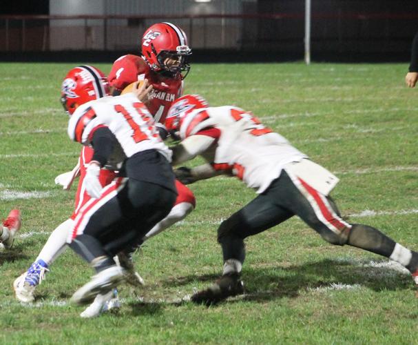 Falcons hold off late charge by Braves | Sports | circlevilleherald.com
