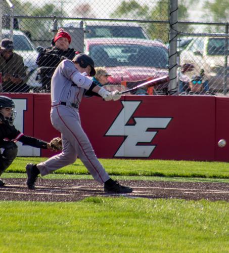 Braves defeat in-town rivals 10-1 | Sports | circlevilleherald.com