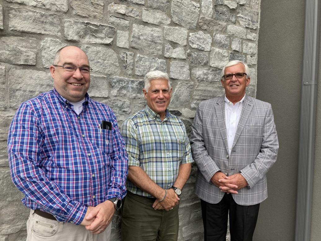 Mayor updates Noon Rotary on a railroad overpass | Community ...