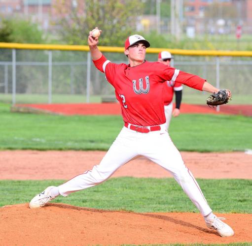 Mustangs pull into three-way tie for first in SVC | Sports ...