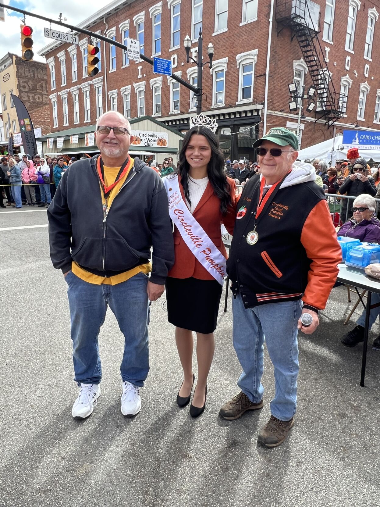 Liggett team repeats at 2024 Pumpkin Weigh-In | | circlevilleherald.com