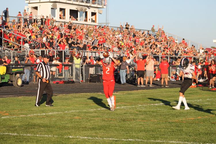Westfall defeats Circleville, Mustangs' Wickline sets school record ...