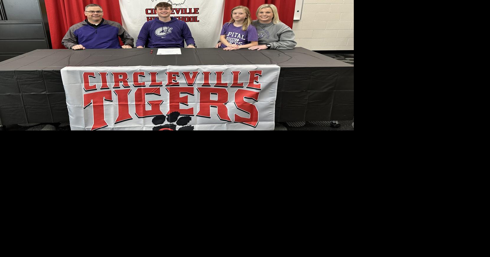 Circleville's Scott Moats signs letter of intent to Capital University ...