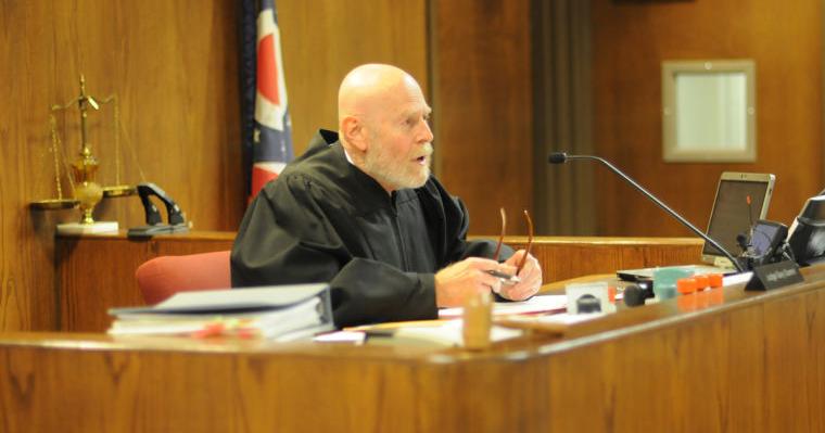 Judge Dumm to retire | News | circlevilleherald.com